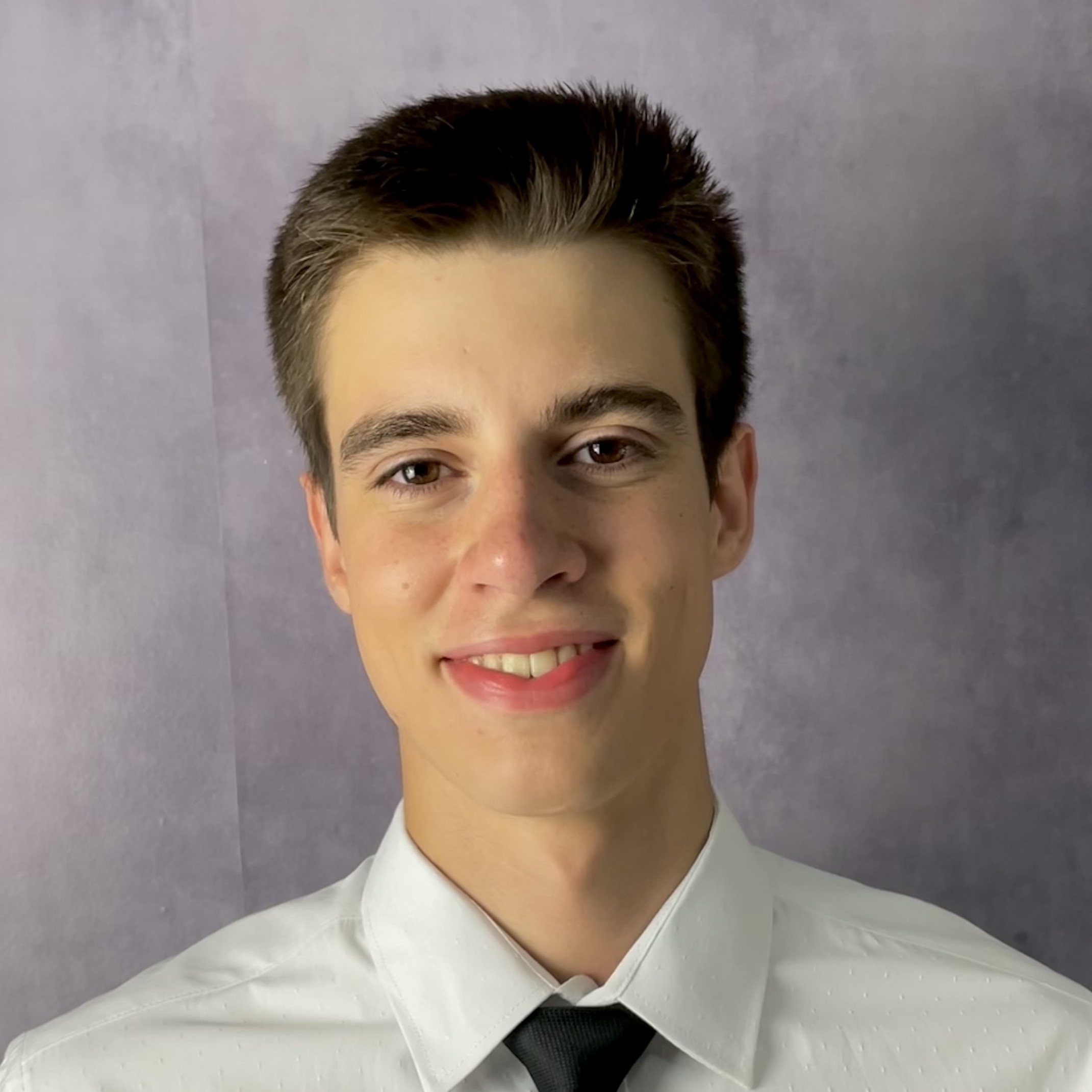 Currículo - Vitor Feijó Leonardo